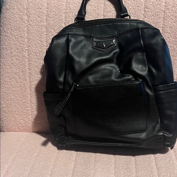 Vera Wang | Bags | Vera Wang Sleek Black Backpack | Poshmark